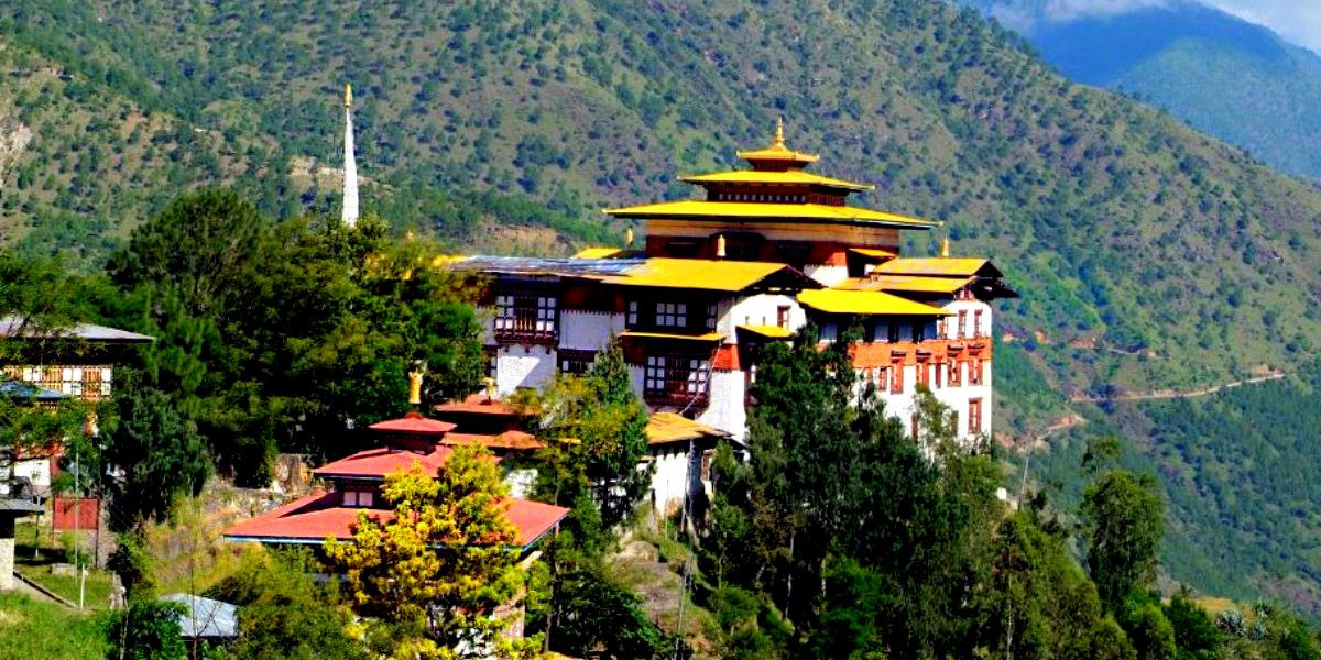Explore Bhutan: Top 10 Reasons to Visit the Himalayan Kingdom | Relax ...